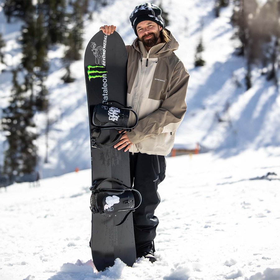 Bataleon Beyond Medals Snowboards 2025 | Absolute-Snow
