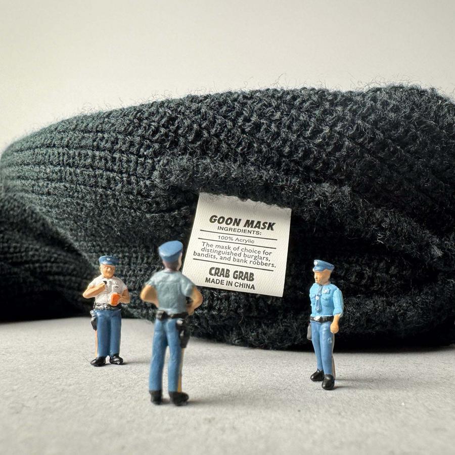 Crab Grab Goon Neckwear | Absolute-Snow