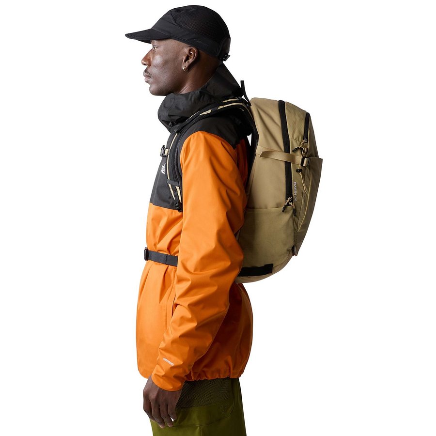 The North Face Basin 24 Backpacks | Absolute-Snow